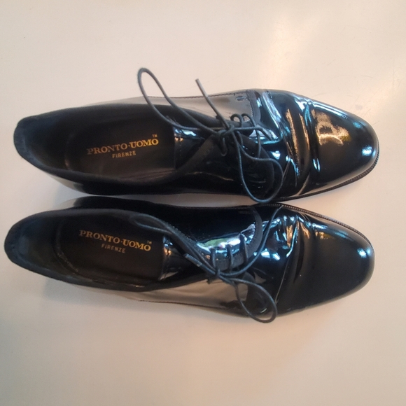Pronto Uomo | Shoes | Pronto Uomo Shiny Black Oxfords Size 8 | Poshmark